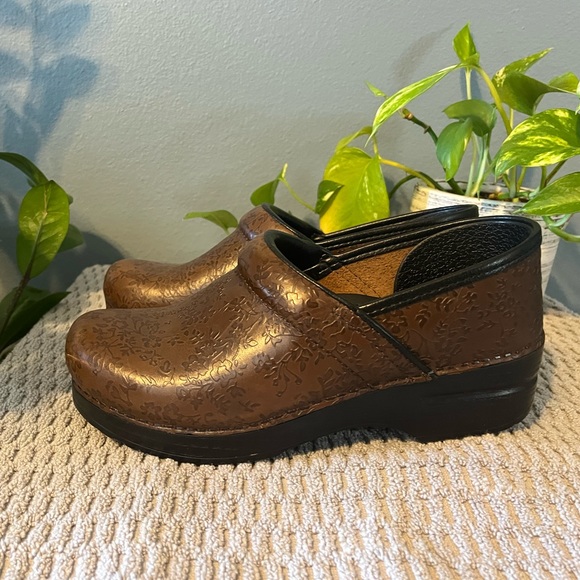 Dansko | Shoes | Dansko Xp 2 Clogs In Floral Tooled Brown | Poshmark